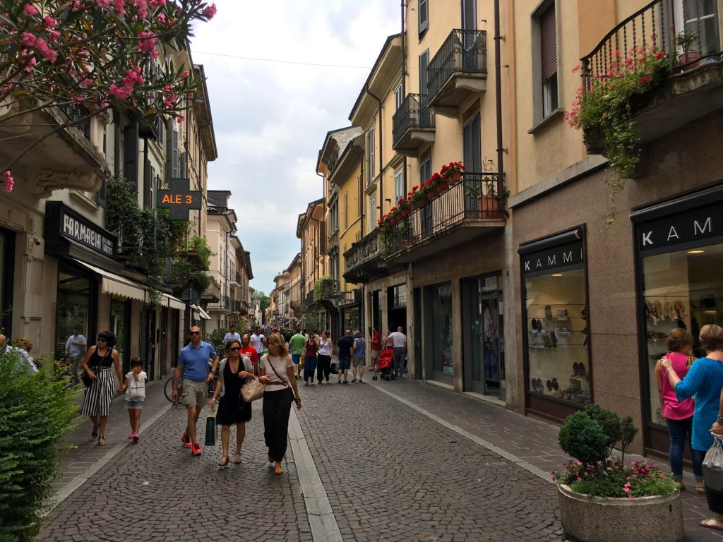 Lodi / an Italian Beauty – CENK ERONAT / Private Tours @ www.tutku.travel